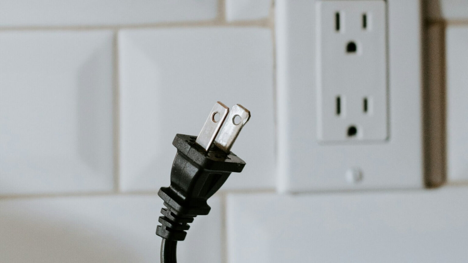 Electric Meters: Flush Mount vs. Surface Mount vs. Multiple Meter Units | Submeter Solutions ...